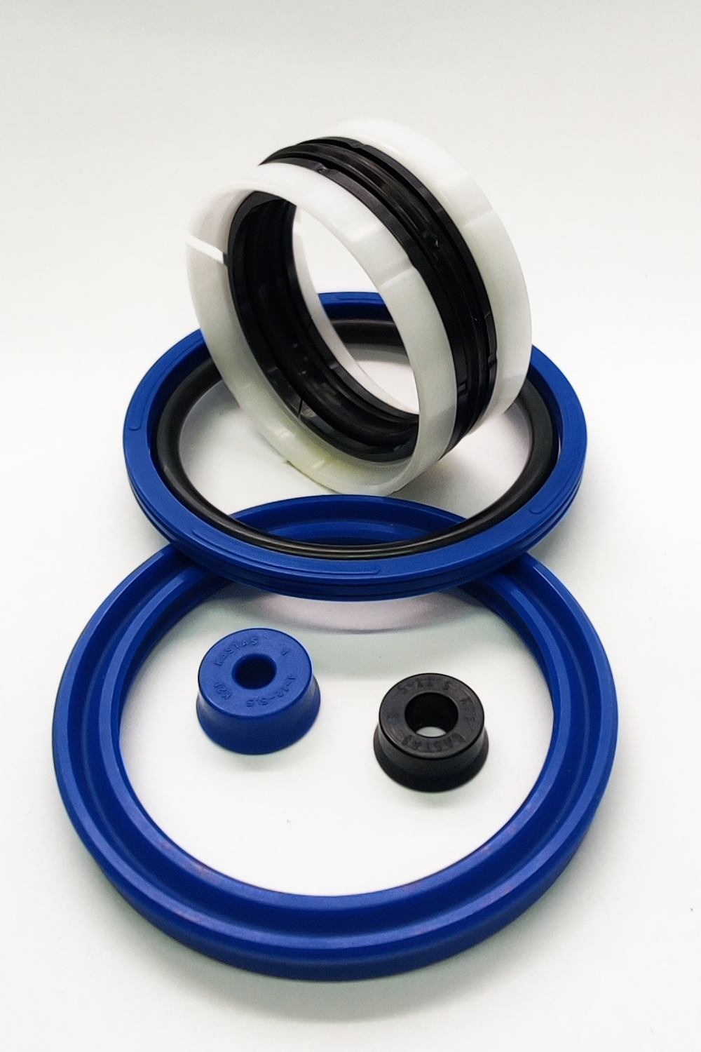 Гідравлічні ущільнення - великий асортимент в Hydromag ⭐